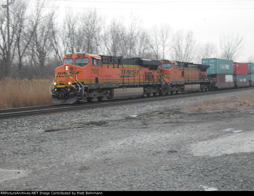 BNSF 7533